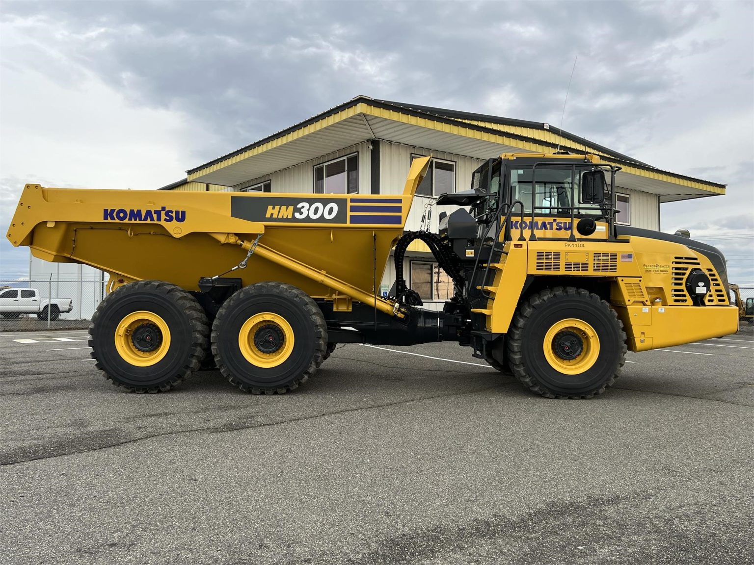 2022 KOMATSU HM300-5 - Peters & Keatts Equipment Inc.