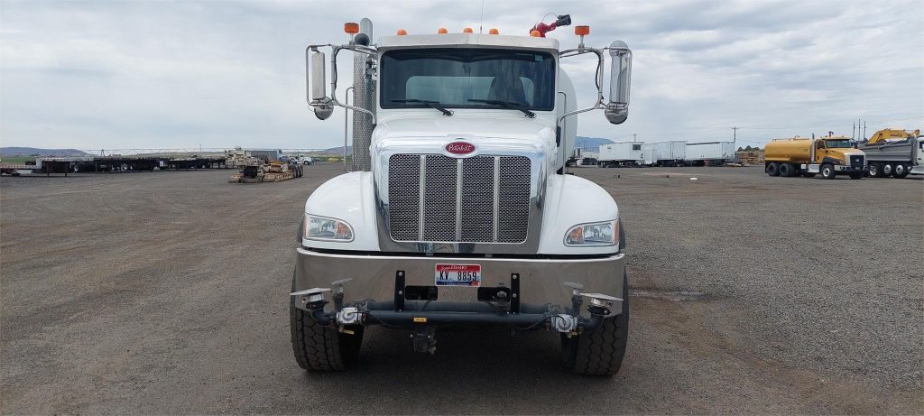 2018 PETERBILT 348 - Peters & Keatts Equipment Inc.
