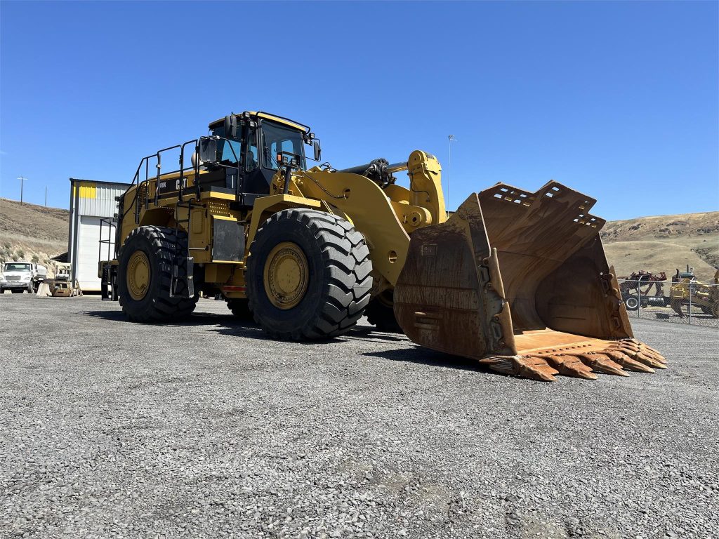 2020 CATERPILLAR 988K - Peters & Keatts Equipment Inc.