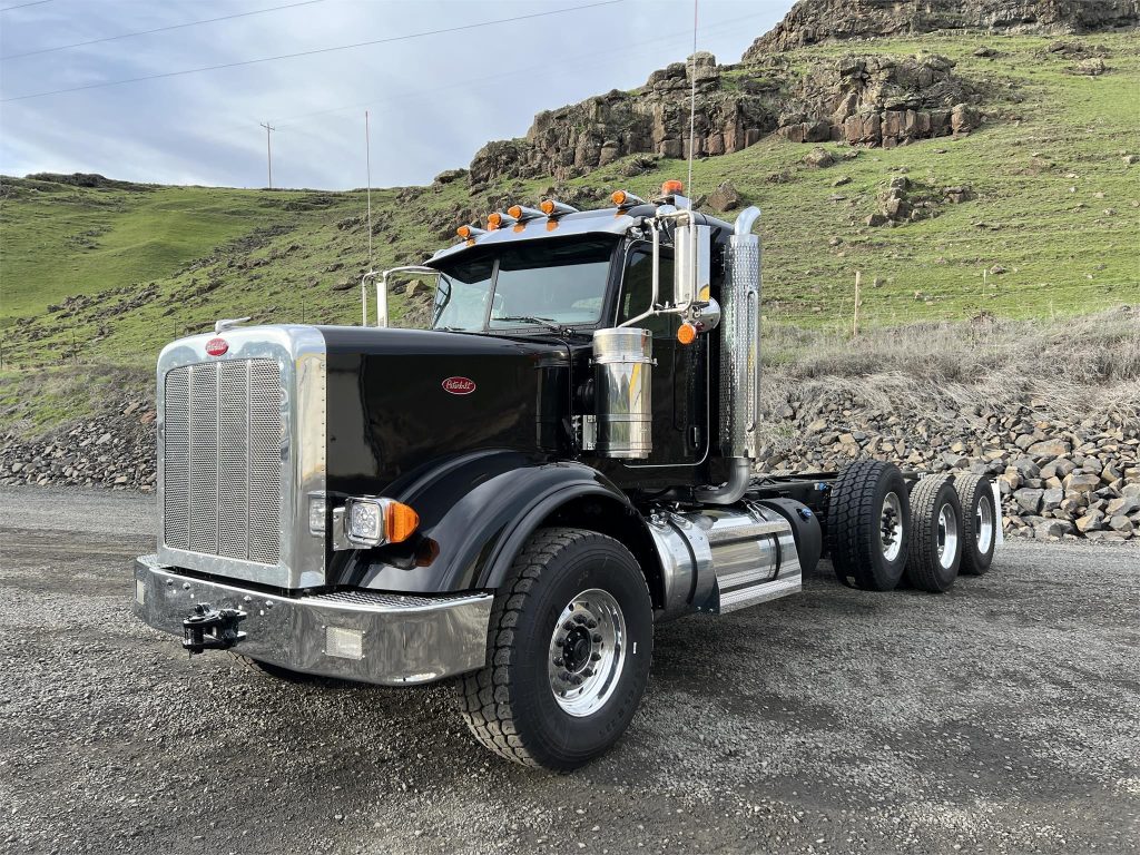 2024 PETERBILT 367 - Peters & Keatts Equipment Inc.