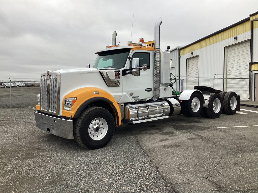 2020 KENWORTH W990 - Peters & Keatts Equipment Inc.