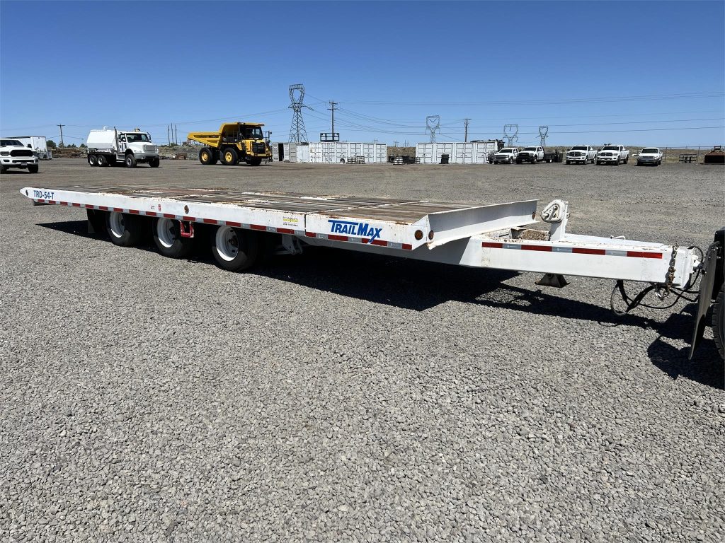 2004 TRAILMAX TRD-54T - Peters & Keatts Equipment Inc.