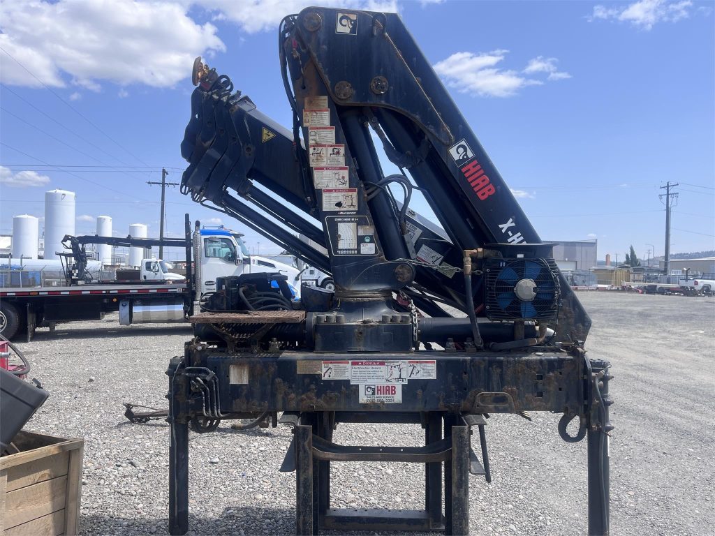 2016 HIAB X-HIDUO 188B-4 - Peters & Keatts Equipment Inc.