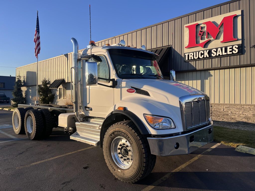 2025 PETERBILT 548 - Peters & Keatts Equipment Inc.