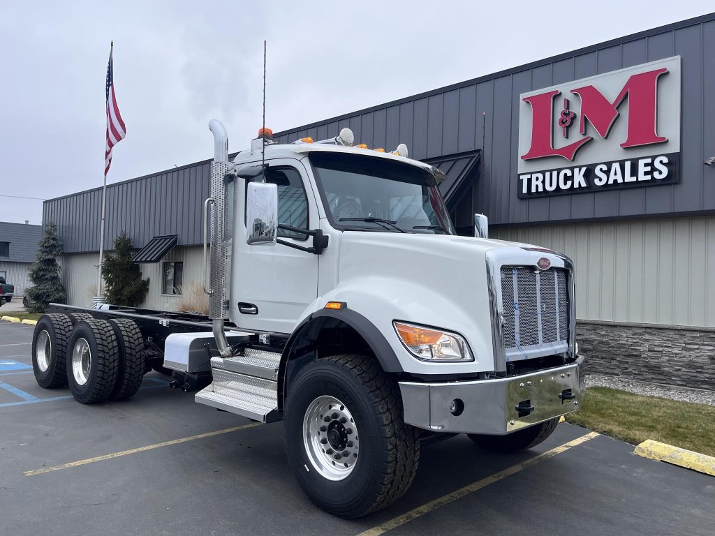 2025 PETERBILT 548 - Peters & Keatts Equipment Inc.
