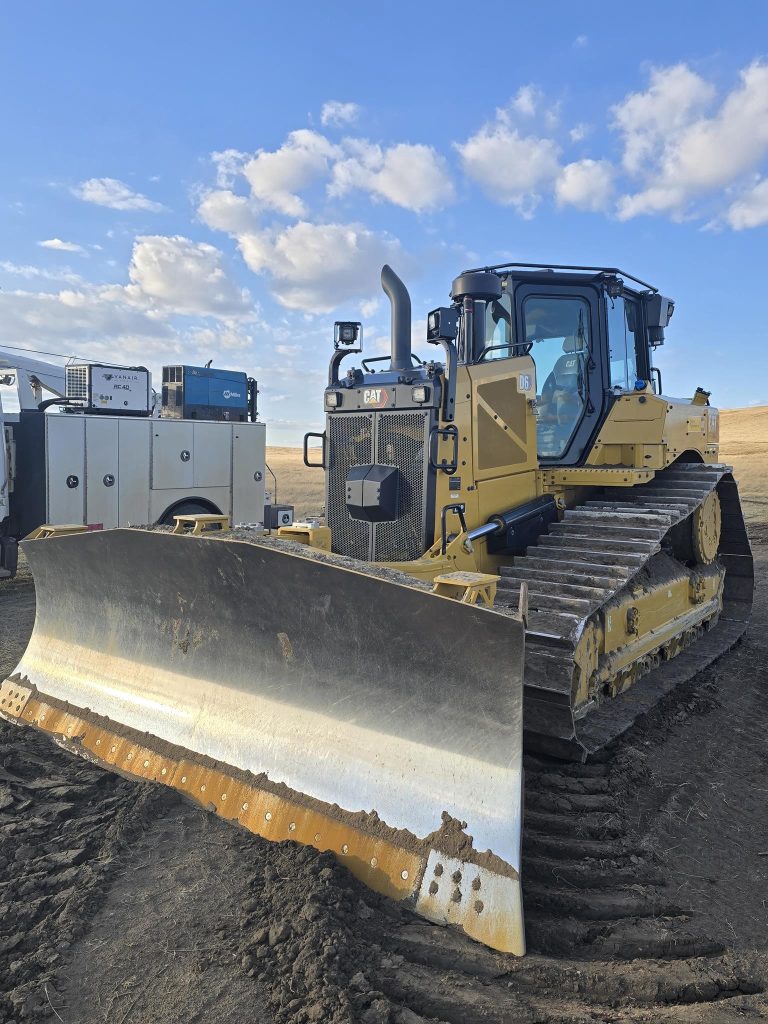 2023 CATERPILLAR D6 LGP - Peters & Keatts Equipment Inc.